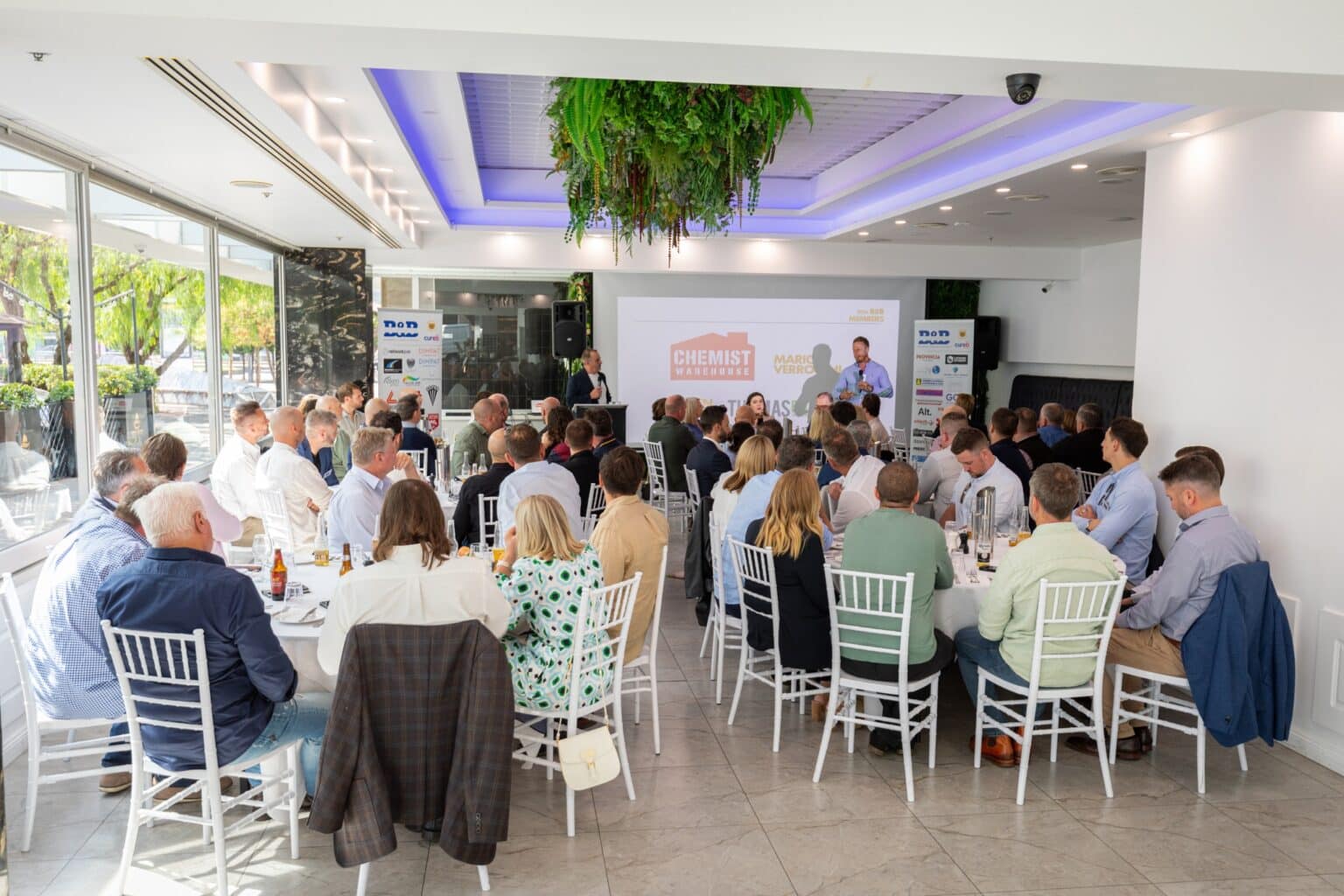 A Comprehensive Guide to Organizing a Successful Company Event